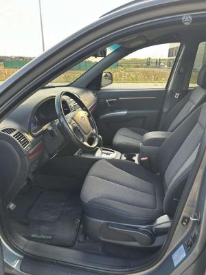 Zaļš Hyundai Santa Fe 2007 Viļņa, ar dzinēja tilpumu 2.19 L un nobraukumu 183 tūkst. km par 3700 €, foto 18 vietnē AUTOMOTO.COM.LV