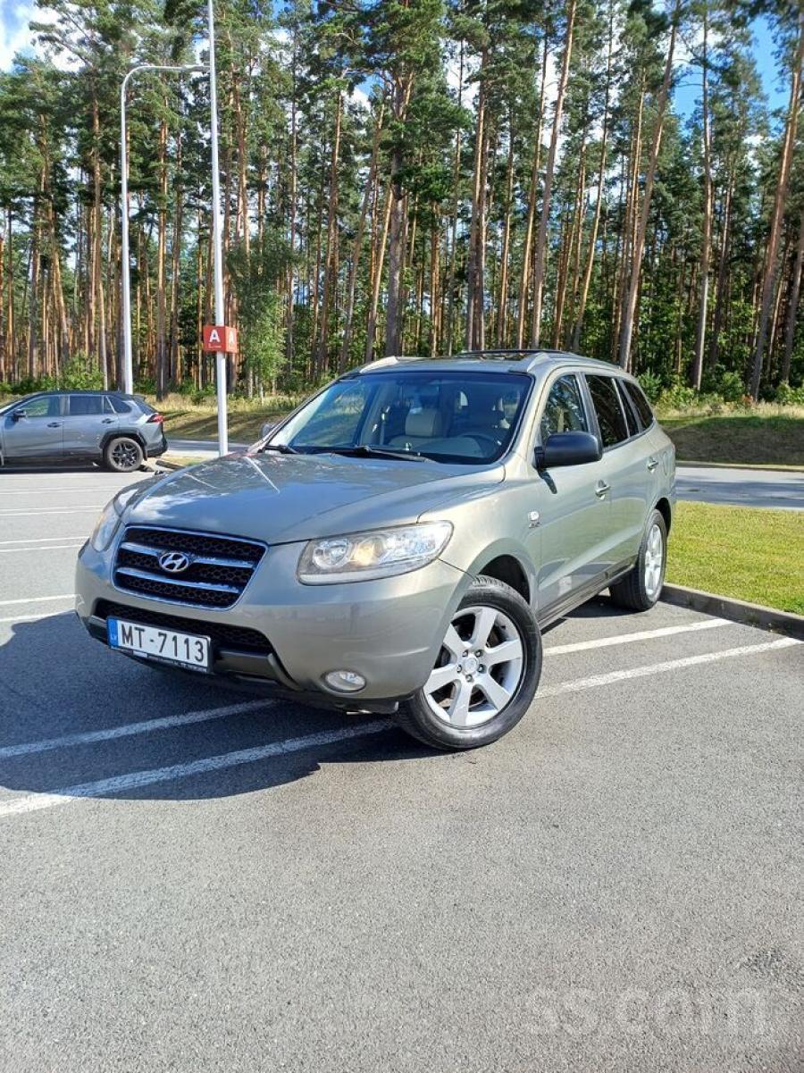 Zaļš Hyundai Santa Fe 2008 Rīga, ar dzinēja tilpumu 2.20 L un nobraukumu 329 tūkst. km par 3600 €, foto 3 vietnē AUTOMOTO.COM.LV
