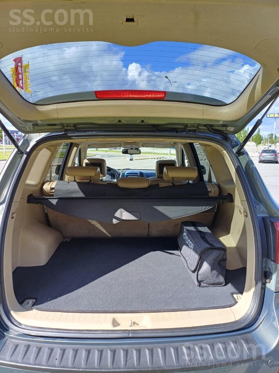 Zaļš Hyundai Santa Fe 2008 Rīga, ar dzinēja tilpumu 2.20 L un nobraukumu 329 tūkst. km par 3600 €, foto 6 vietnē AUTOMOTO.COM.LV