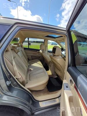 Zaļš Hyundai Santa Fe 2008 Rīga, ar dzinēja tilpumu 2.20 L un nobraukumu 329 tūkst. km par 3600 €, foto 9 vietnē AUTOMOTO.COM.LV