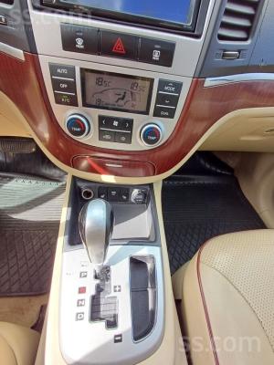 Zaļš Hyundai Santa Fe 2008 Rīga, ar dzinēja tilpumu 2.20 L un nobraukumu 329 tūkst. km par 3600 €, foto 17 vietnē AUTOMOTO.COM.LV