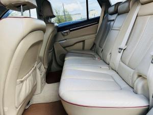 Zaļš Hyundai Santa Fe 2008 Viļņa, ar dzinēja tilpumu 2.19 L un nobraukumu 300 tūkst. km par 2500 €, foto 16 vietnē AUTOMOTO.COM.LV