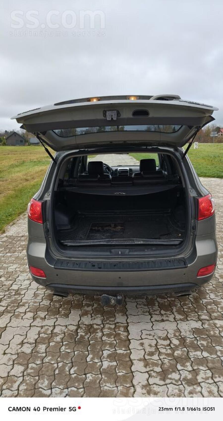 Zaļš Hyundai Santa Fe 2009 Rīga, ar dzinēja tilpumu 2.20 L un nobraukumu 311 tūkst. km par 4200 €, foto 8 vietnē AUTOMOTO.COM.LV