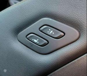 Green Hyundai Santa Fe 2020 in Vilkaviskis, with an engine capacity of 2.20 L and mileage of 290 thousand km for 15600 €, photo 33 on AUTOMOTO.COM.LV