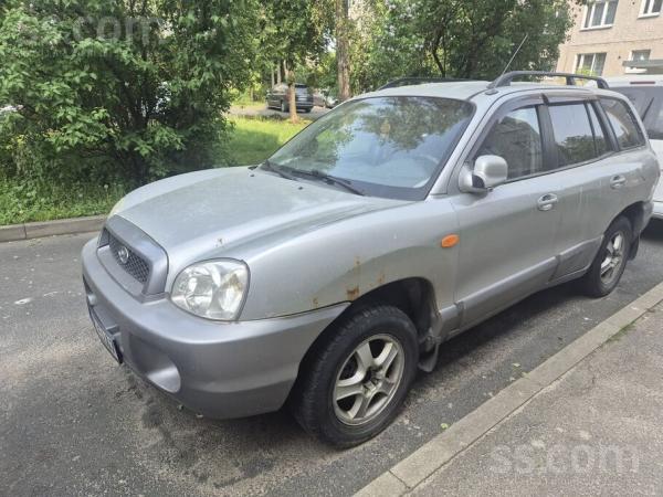 Pelēks Hyundai Santa Fe 2004 Rīga, ar dzinēja tilpumu 2.00 L un nobraukumu 0 tūkst. km par 1350 €, foto 1 vietnē AUTOMOTO.COM.LV