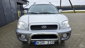 Pelēks Hyundai Santa Fe 2004 Kretinga, ar dzinēja tilpumu 2.00 L un nobraukumu 226 tūkst. km par 1500 €, foto  vietnē AUTOMOTO.COM.LV
