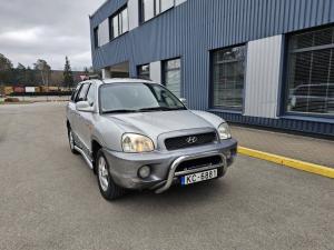 Серый Хендай Санта Фе 2004 в Рига, объемом двигателя 2.20 л и пробегом 340 тыс. км за 1990 €, фото  на AUTOMOTO.COM.LV