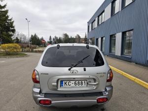 Pelēks Hyundai Santa Fe 2004 Rīga, ar dzinēja tilpumu 2.20 L un nobraukumu 340 tūkst. km par 1990 €, foto 6 vietnē AUTOMOTO.COM.LV