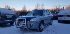 Pelēks Hyundai Santa Fe 2004 Valmiera, ar dzinēja tilpumu 2.00 L un nobraukumu 228 tūkst. km par 2950 €, foto 8 vietnē AUTOMOTO.COM.LV