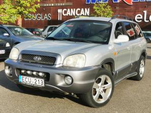 Grey Hyundai Santa Fe 2004 in Vilnius, with an engine capacity of 1.99 L and mileage of 269 thousand km for 2850 €, photo 16 on AUTOMOTO.COM.LV