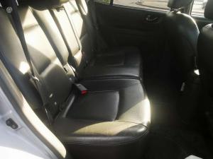 Grey Hyundai Santa Fe 2004 in Vilnius, with an engine capacity of 1.99 L and mileage of 269 thousand km for 2850 €, photo 19 on AUTOMOTO.COM.LV