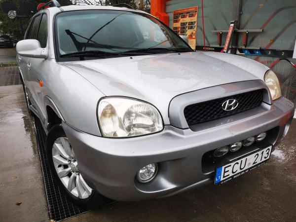 Pelēks Hyundai Santa Fe 2004 Viļņa, ar dzinēja tilpumu 2.00 L un nobraukumu 274 tūkst. km par 2550 €, foto 10 vietnē AUTOMOTO.COM.LV