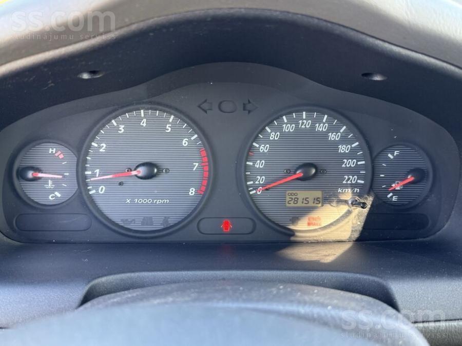 Pelēks Hyundai Santa Fe 2005 Rīga, ar dzinēja tilpumu 2.40 L un nobraukumu 282 tūkst. km par 2300 €, foto 11 vietnē AUTOMOTO.COM.LV