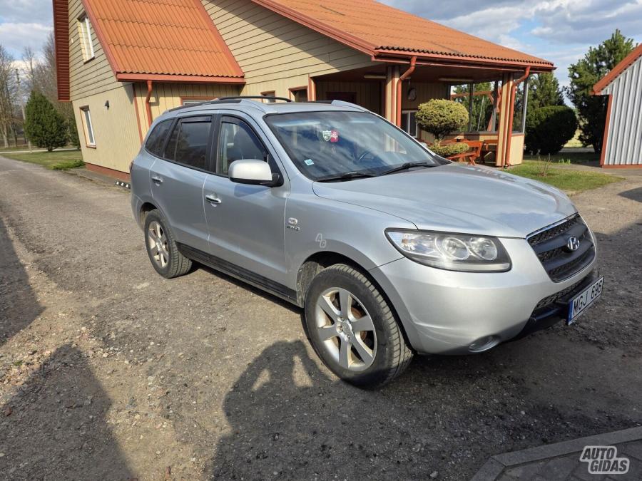 Pelēks Hyundai Santa Fe 2006 Marijampole, ar dzinēja tilpumu 2.20 L un nobraukumu 300 tūkst. km par 4500 €, foto 4 vietnē AUTOMOTO.COM.LV