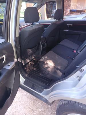 Pelēks Hyundai Santa Fe 2006 Radviliškis, ar dzinēja tilpumu 2.70 L un nobraukumu 234 tūkst. km par 3350 €, foto 15 vietnē AUTOMOTO.COM.LV