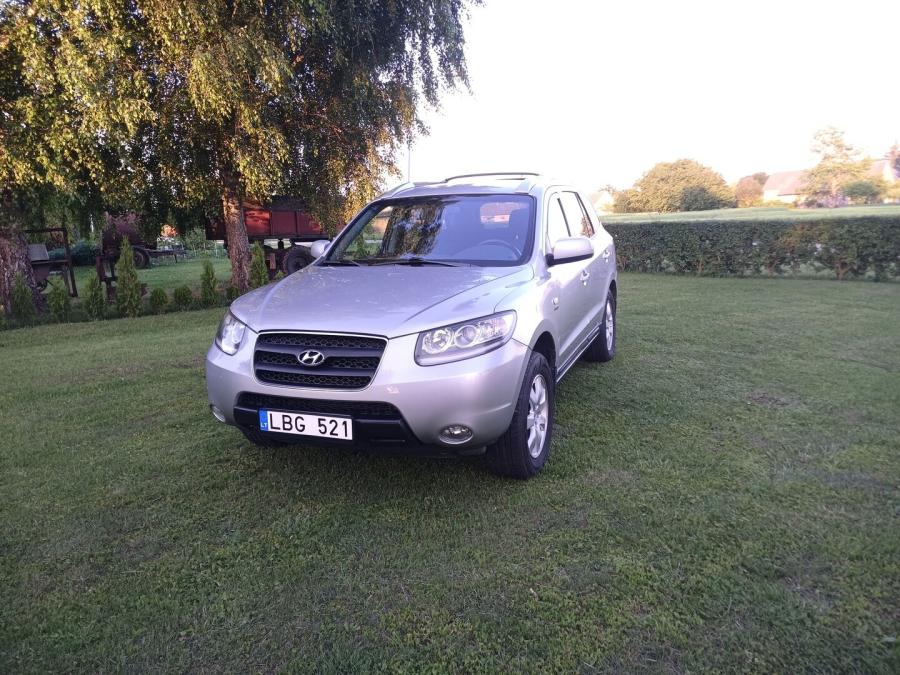 Pelēks Hyundai Santa Fe 2006 Radviliškis, ar dzinēja tilpumu 2.70 L un nobraukumu 234 tūkst. km par 3350 €, foto 29 vietnē AUTOMOTO.COM.LV