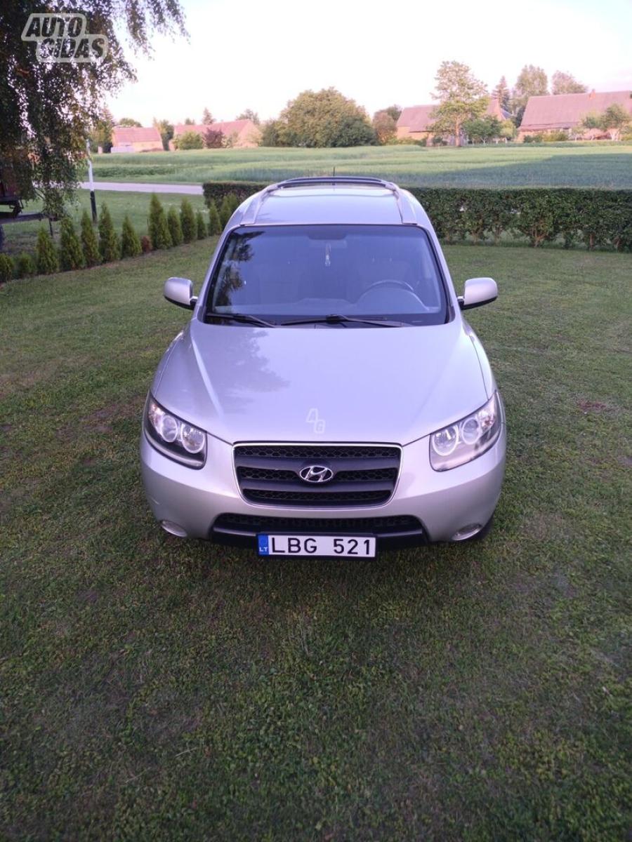 Pelēks Hyundai Santa Fe 2006 Radviliškis, ar dzinēja tilpumu 2.70 L un nobraukumu 234 tūkst. km par 3350 €, foto 30 vietnē AUTOMOTO.COM.LV
