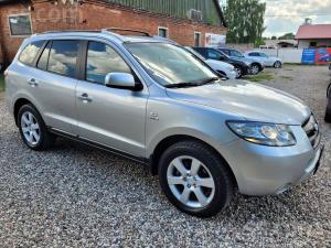 Pelēks Hyundai Santa Fe 2006 Daugavpils, ar dzinēja tilpumu 2.20 L un nobraukumu 284 tūkst. km par 3650 €, foto  vietnē AUTOMOTO.COM.LV