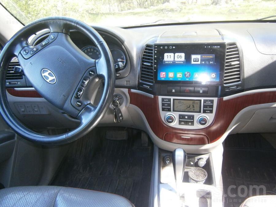 Pelēks Hyundai Santa Fe 2006 Jēkabpils, ar dzinēja tilpumu 2.20 L un nobraukumu 225 tūkst. km par 1950 €, foto 7 vietnē AUTOMOTO.COM.LV