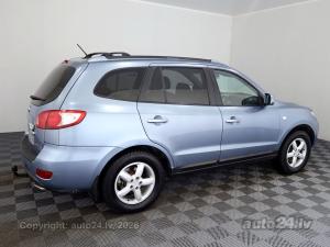Pelēks Hyundai Santa Fe 2006 Tallina, ar dzinēja tilpumu 2.20 L un nobraukumu 359 tūkst. km par 1999 €, foto 4 vietnē AUTOMOTO.COM.LV
