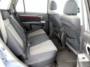 Pelēks Hyundai Santa Fe 2006 Tallina, ar dzinēja tilpumu 2.20 L un nobraukumu 359 tūkst. km par 1999 €, foto 8 vietnē AUTOMOTO.COM.LV