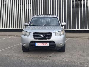 Pelēks Hyundai Santa Fe 2006 Viļņa, ar dzinēja tilpumu 2.19 L un nobraukumu 302 tūkst. km par 2399 €, foto 3 vietnē AUTOMOTO.COM.LV