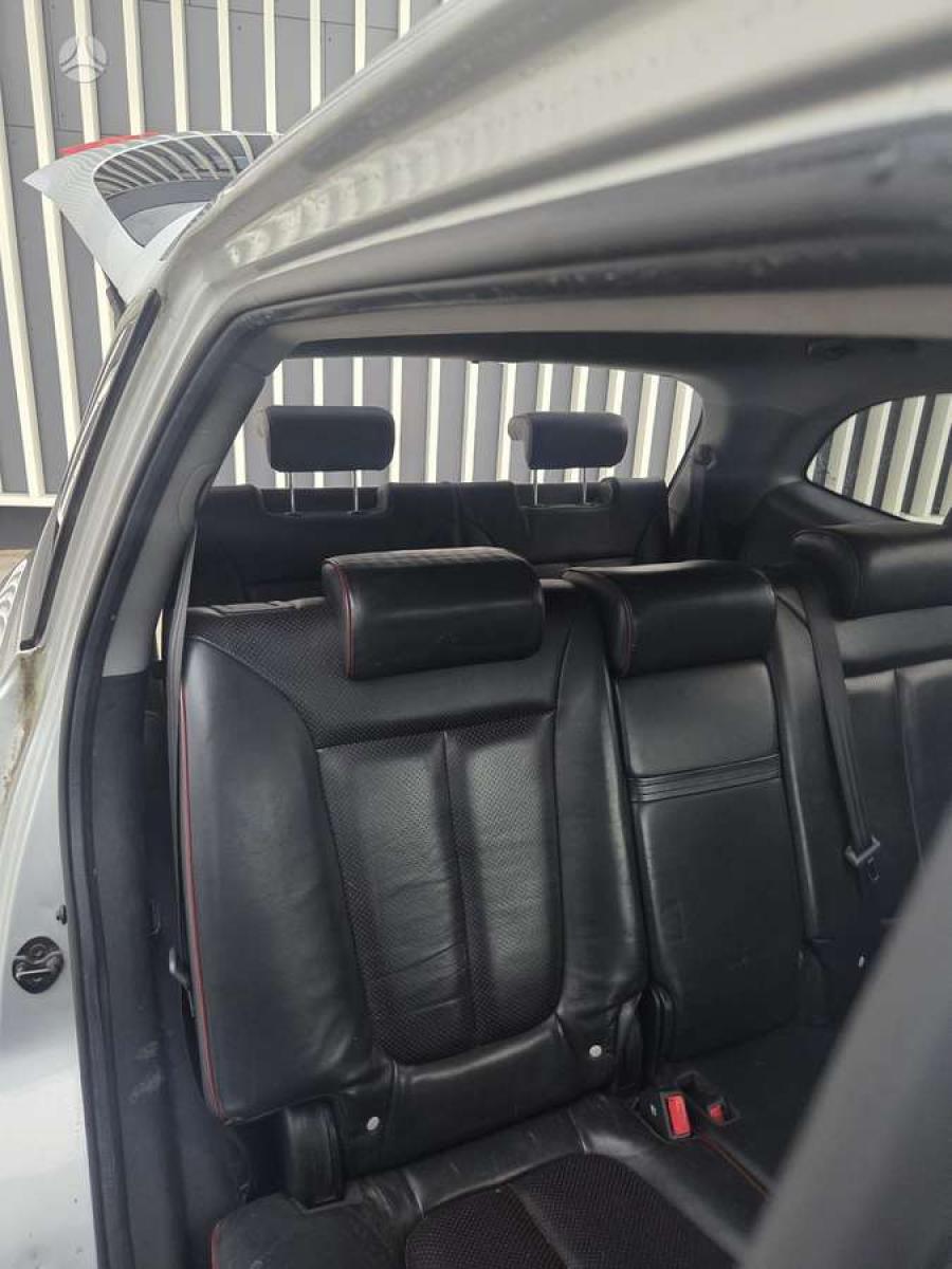 Pelēks Hyundai Santa Fe 2006 Viļņa, ar dzinēja tilpumu 2.19 L un nobraukumu 302 tūkst. km par 2399 €, foto 14 vietnē AUTOMOTO.COM.LV