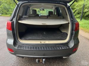 Grey Hyundai Santa Fe 2006 in Vilnius, with an engine capacity of 2.20 L and mileage of 280 thousand km for 2100 €, photo 13 on AUTOMOTO.COM.LV