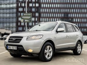 Pelēks Hyundai Santa Fe 2006 Rīga, ar dzinēja tilpumu 2.20 L un nobraukumu 289 tūkst. km par 2750 €, foto 3 vietnē AUTOMOTO.COM.LV