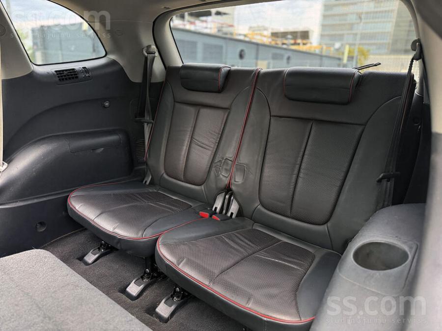 Pelēks Hyundai Santa Fe 2006 Rīga, ar dzinēja tilpumu 2.20 L un nobraukumu 289 tūkst. km par 2750 €, foto 14 vietnē AUTOMOTO.COM.LV