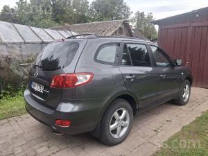 Pelēks Hyundai Santa Fe 2006 Balvi, ar dzinēja tilpumu 2.20 L un nobraukumu 360 tūkst. km par 2950 €, foto 5 vietnē AUTOMOTO.COM.LV