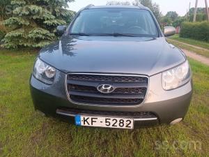 Серый Хендай Санта Фе 2007 в Елгава, объемом двигателя 2.20 л и пробегом 280 тыс. км за 3000 €, фото 2 на AUTOMOTO.COM.LV