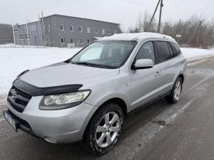 Pelēks Hyundai Santa Fe 2007 Viļņa, ar dzinēja tilpumu 2.19 L un nobraukumu 378 tūkst. km par 1950 €, foto  vietnē AUTOMOTO.COM.LV