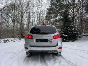 Grey Hyundai Santa Fe 2007 in Utena, with an engine capacity of 2.19 L and mileage of 215 thousand km for 4200 €, photo 30 on AUTOMOTO.COM.LV