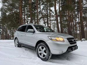 Grey Hyundai Santa Fe 2007 in Utena, with an engine capacity of 2.19 L and mileage of 215 thousand km for 4200 €, photo 31 on AUTOMOTO.COM.LV