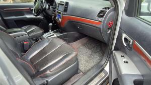 Grey Hyundai Santa Fe 2007 in Vilnius, with an engine capacity of 2.20 L and mileage of 205 thousand km for 3500 €, photo 13 on AUTOMOTO.COM.LV