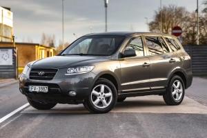 Grey Hyundai Santa Fe 2007 in Jelgava, with an engine capacity of 2.20 L and mileage of 261 thousand km for 4000 €, photo  on AUTOMOTO.COM.LV