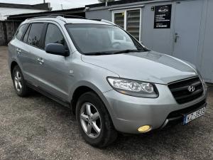 Grey Hyundai Santa Fe 2007 in Daugavpils, with an engine capacity of 2.20 L and mileage of 323 thousand km for 3500 €, photo  on AUTOMOTO.COM.LV
