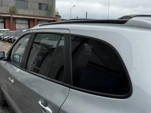 Pelēks Hyundai Santa Fe 2007 Daugavpils, ar dzinēja tilpumu 2.20 L un nobraukumu 323 tūkst. km par 3500 €, foto 9 vietnē AUTOMOTO.COM.LV