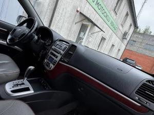 Pelēks Hyundai Santa Fe 2007 Daugavpils, ar dzinēja tilpumu 2.20 L un nobraukumu 323 tūkst. km par 3500 €, foto 11 vietnē AUTOMOTO.COM.LV