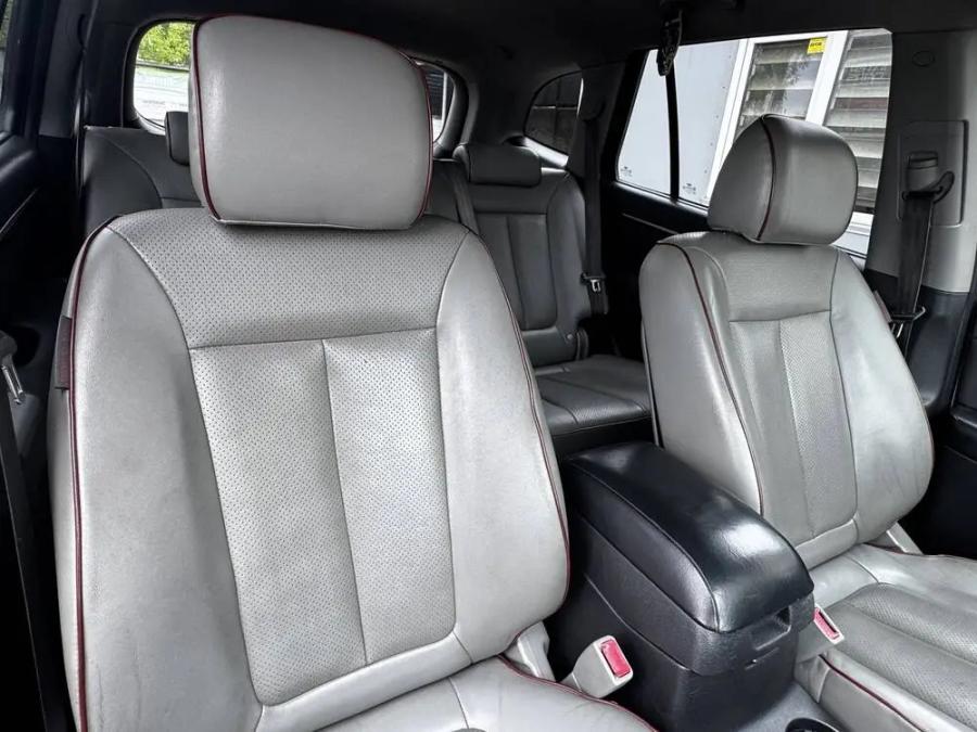 Pelēks Hyundai Santa Fe 2007 Daugavpils, ar dzinēja tilpumu 2.20 L un nobraukumu 323 tūkst. km par 3500 €, foto 17 vietnē AUTOMOTO.COM.LV