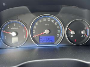 Grey Hyundai Santa Fe 2007 in Klaipeda, with an engine capacity of 2.19 L and mileage of 222 thousand km for 4300 €, photo 19 on AUTOMOTO.COM.LV