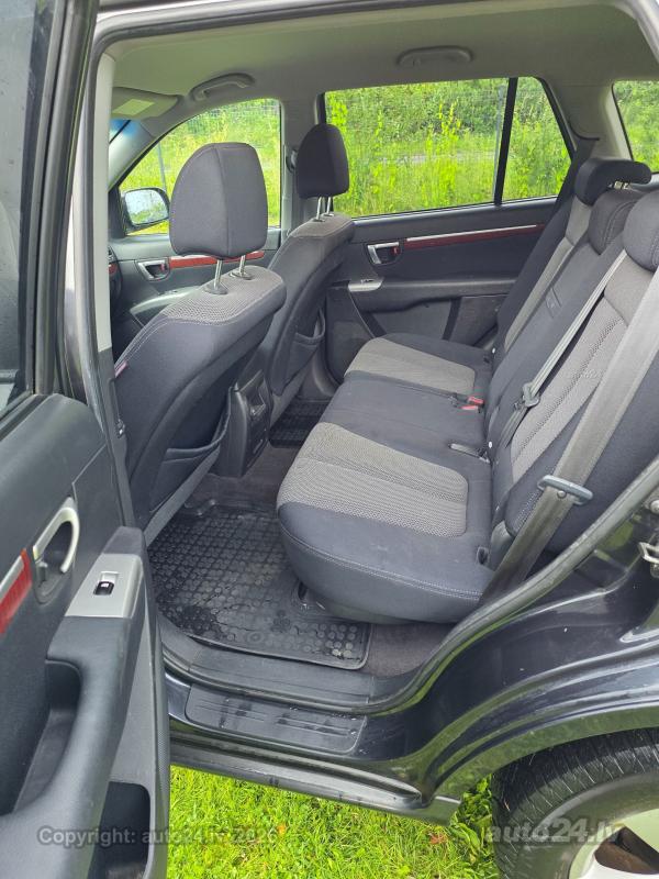 Pelēks Hyundai Santa Fe 2007 Tallina, ar dzinēja tilpumu 2.20 L un nobraukumu 277 tūkst. km par 2600 €, foto 7 vietnē AUTOMOTO.COM.LV