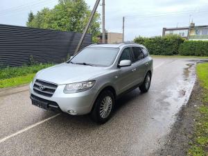 Pelēks Hyundai Santa Fe 2007 Marijampole, ar dzinēja tilpumu 2.19 L un nobraukumu 203 tūkst. km par 3799 €, foto  vietnē AUTOMOTO.COM.LV