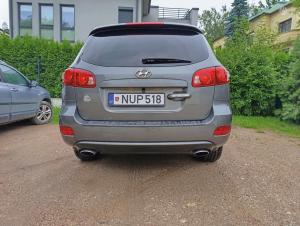 Grey Hyundai Santa Fe 2007 in Kaunas, with an engine capacity of 2.19 L and mileage of 272 thousand km for 5200 €, photo 5 on AUTOMOTO.COM.LV