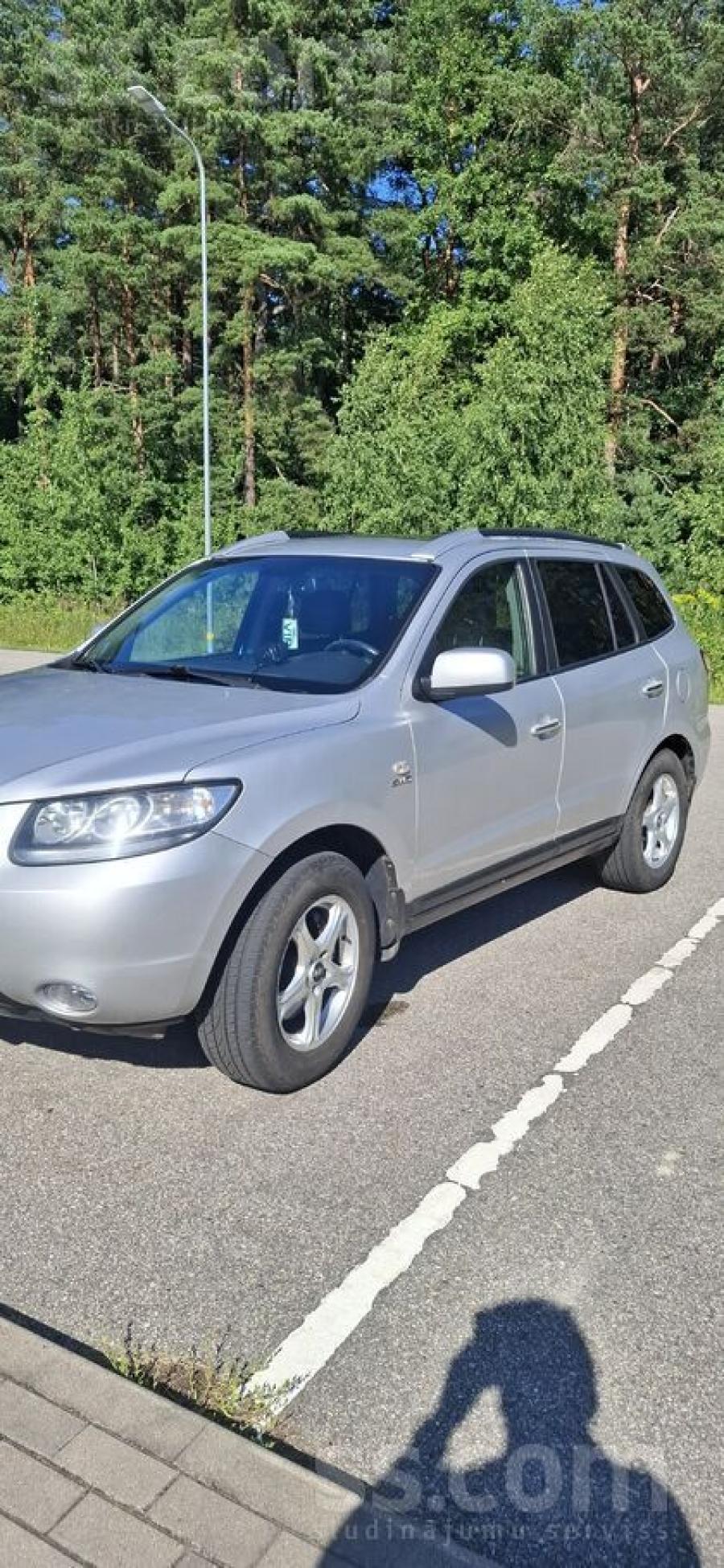 Pelēks Hyundai Santa Fe 2007 Tukums, ar dzinēja tilpumu 2.20 L un nobraukumu 293 tūkst. km par 3697 €, foto 8 vietnē AUTOMOTO.COM.LV