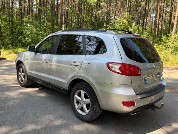 Pelēks Hyundai Santa Fe 2007 Viļņa, ar dzinēja tilpumu 2.19 L un nobraukumu 300 tūkst. km par 2650 €, foto 5 vietnē AUTOMOTO.COM.LV