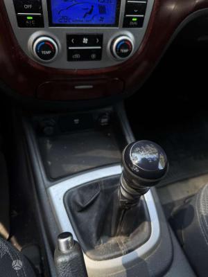 Pelēks Hyundai Santa Fe 2007 Viļņa, ar dzinēja tilpumu 2.19 L un nobraukumu 300 tūkst. km par 2650 €, foto 11 vietnē AUTOMOTO.COM.LV