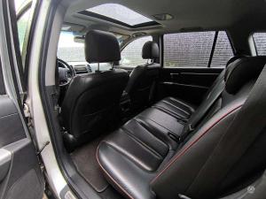 Pelēks Hyundai Santa Fe 2007 Marijampole, ar dzinēja tilpumu 2.19 L un nobraukumu 203 tūkst. km par 3800 €, foto 13 vietnē AUTOMOTO.COM.LV