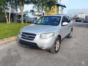Grey Hyundai Santa Fe 2007 in Marijampole, with an engine capacity of 2.19 L and mileage of 228 thousand km for 2950 €, photo  on AUTOMOTO.COM.LV